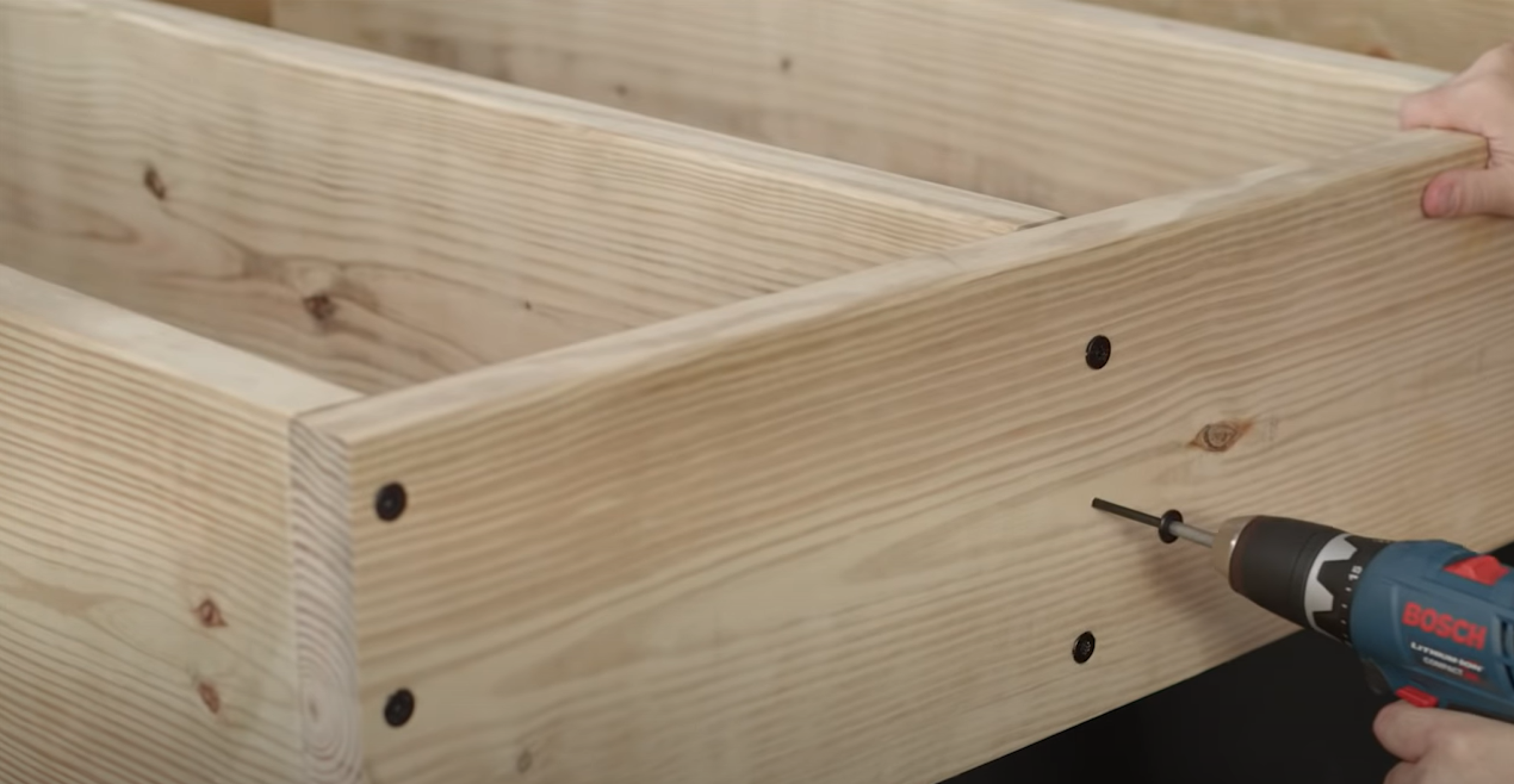 HeadLOK®: Flat Head Heavy-Duty Structural Deck Framing… | FastenMaster